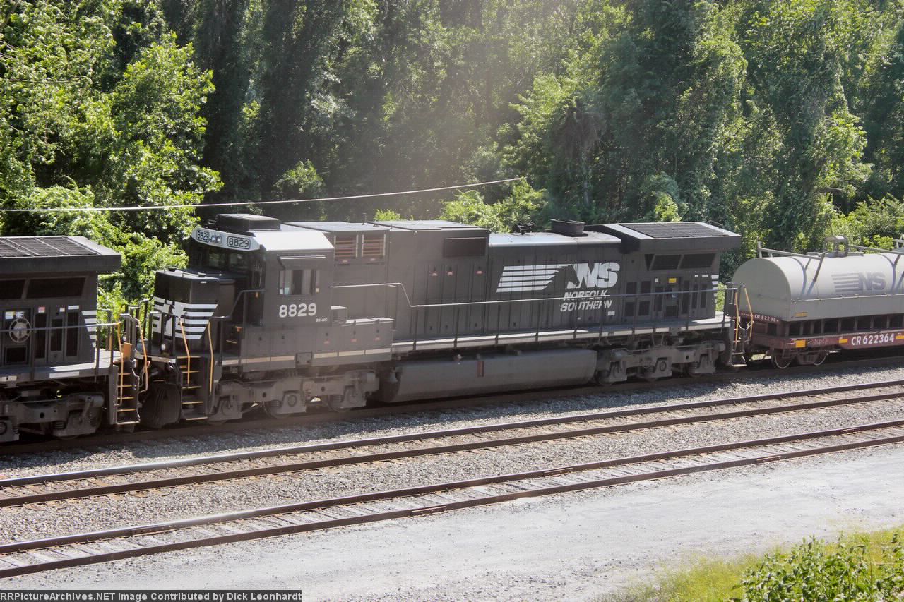 NS 8829